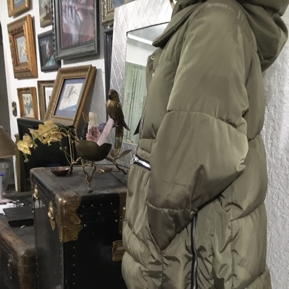 Jing | Jackets & Coats | Hip Down Puffer Jacket W Zippers And Snaps ...